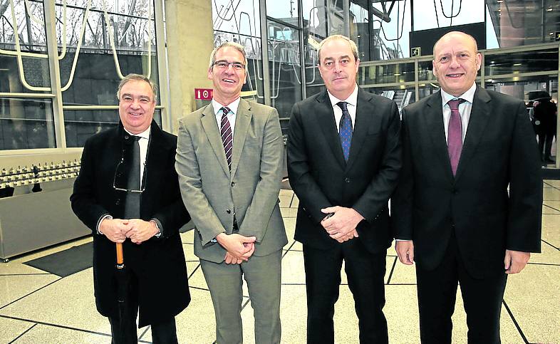 Fotos: Tendiendo puentes | El Correo