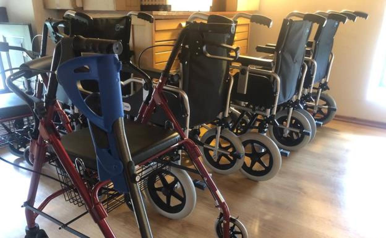 Berriz presta material ortopédico para favorecer la movilidad | El Correo