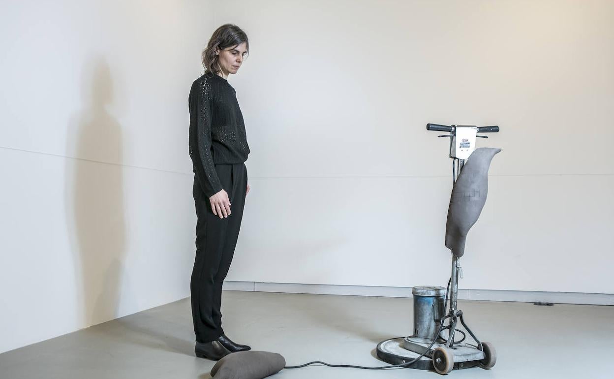 Katinka Bock, en el interior de Moby Dick | El Correo