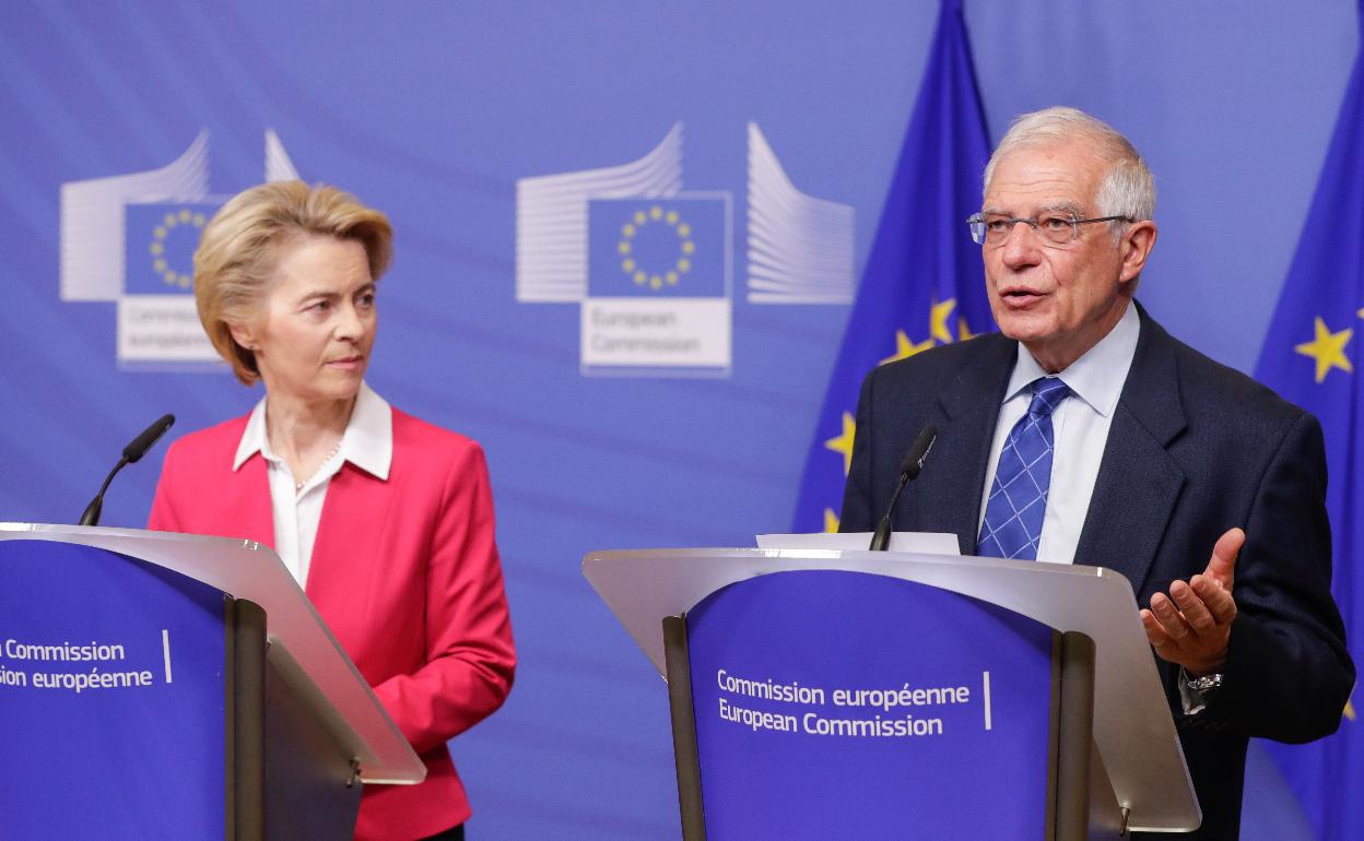 Von der Leyen y Borrell viajarán a Kiev para encontrarse con Zelenski | El Correo