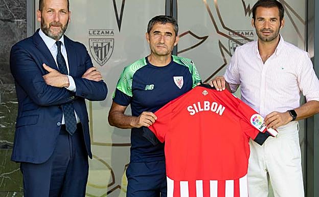 El Athletic vestirá la marca Silbon en sus desplazamientos | El Correo