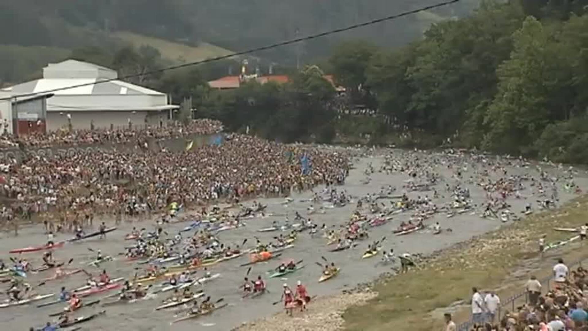 Todo listo en Ribadesella para su famoso descenso tras dos años de ...