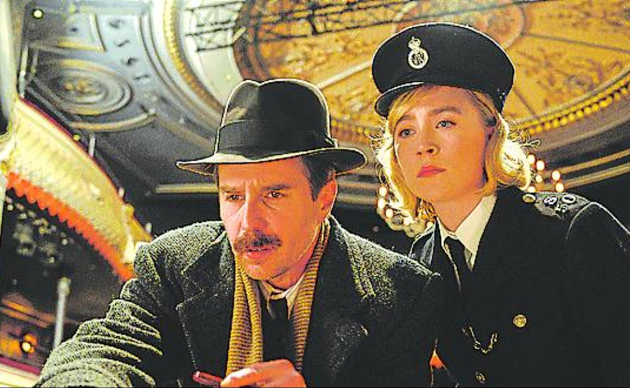 Crítica de 'Mira cómo corren' (2022): Lista de sospechosos | El Correo