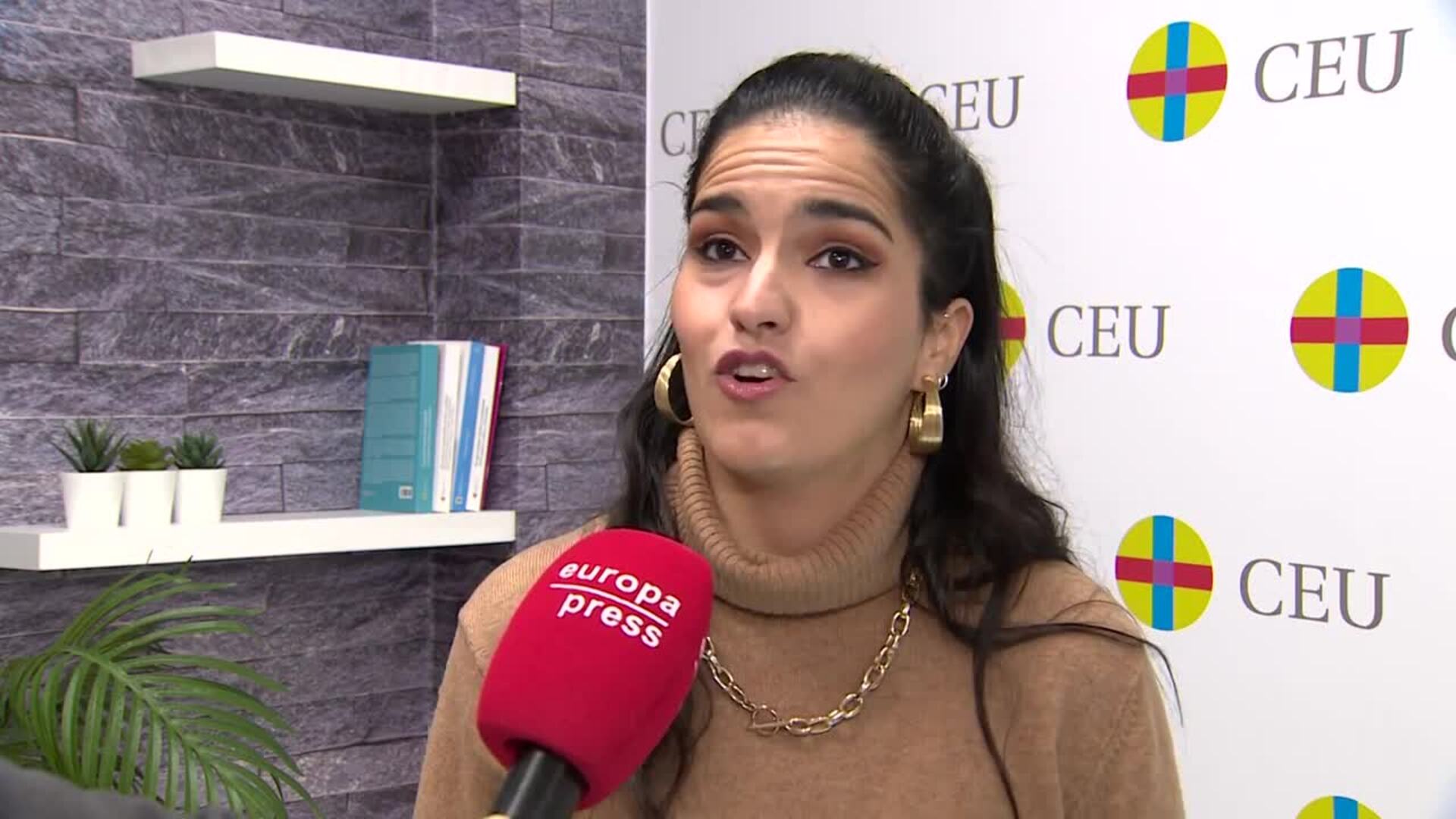 Experta en Derecho Penal: Experta en Derecho Penal: