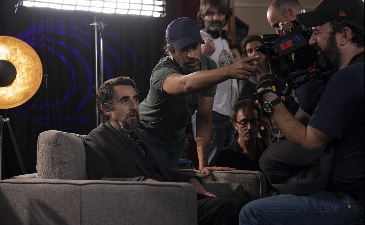 Berto Romero se asoma al terror con 'El otro lado', su nueva serie | El Correo