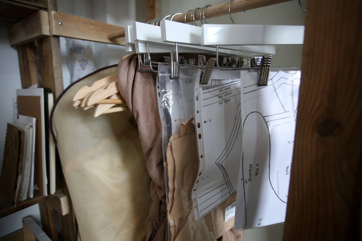 Fotos: La diseñadora vizcaína Leire Rodríguez abre una tienda-taller en ...