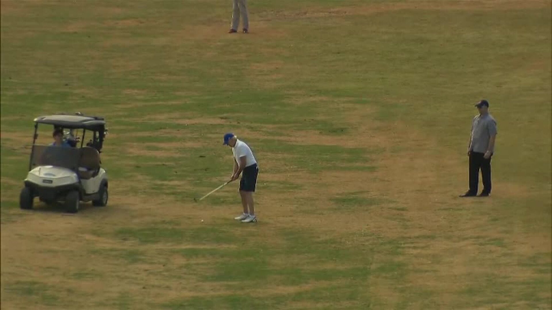 Joe Biden disfruta de las vacaciones navideñas jugando al golf en Santa ...