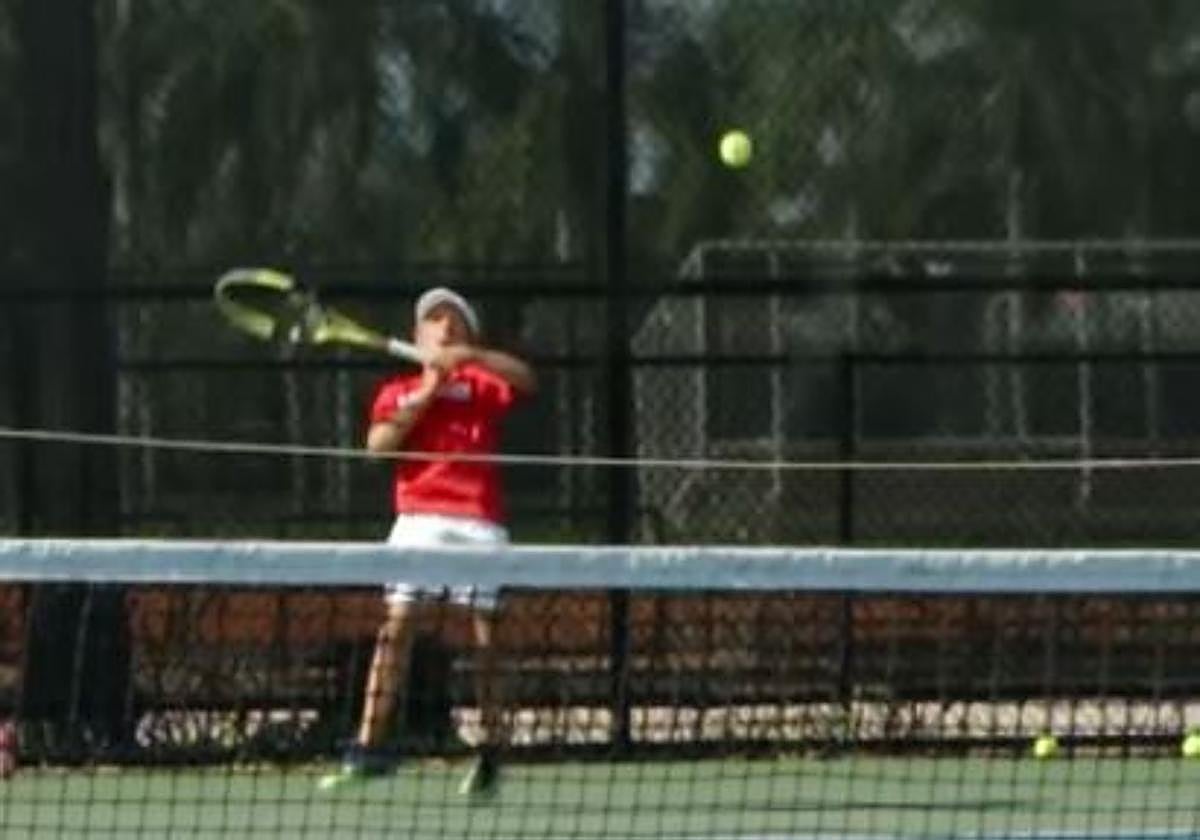 Teodor Davidov, el niño sin revés que revoluciona el tenis | El Correo