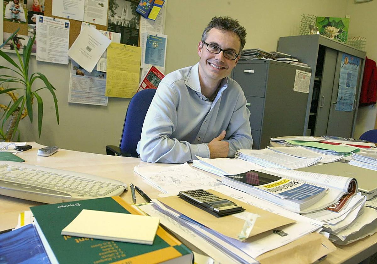 ç: El catedrático vasco Ángel Rubio, miembro de la Academia Alemana de ...