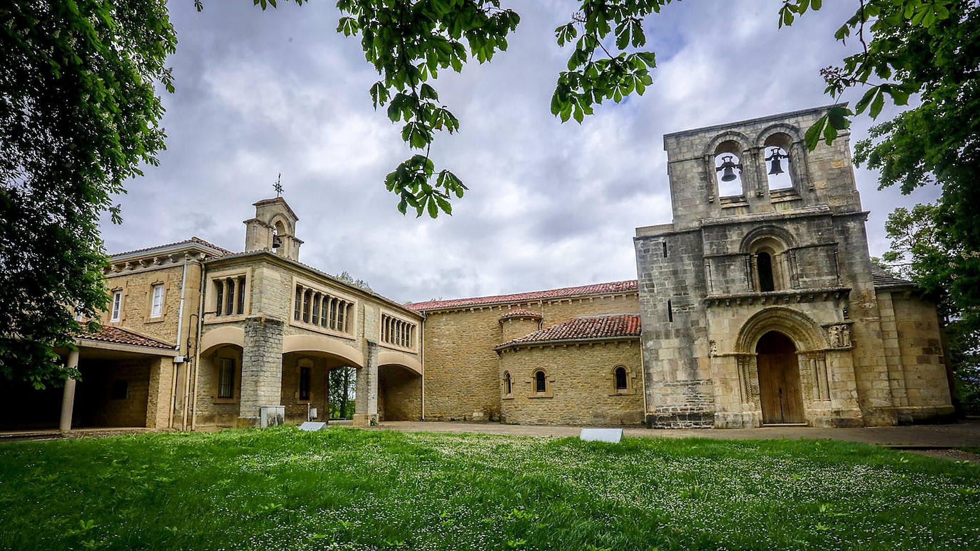 15 hermanas Peregrinas relevan a los Benedictinos de Estíbaliz el 1 de ...