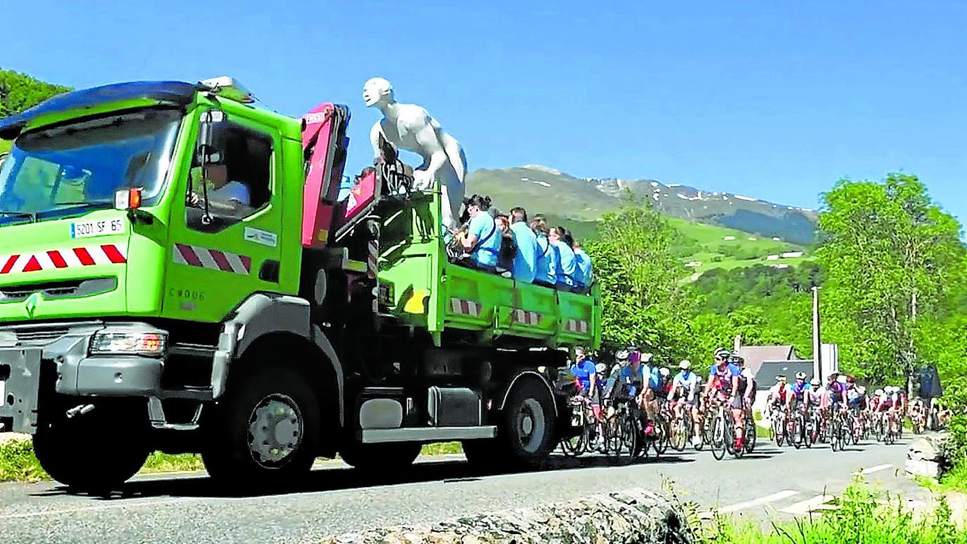 De romería con el gigante del Tourmalet | El Correo