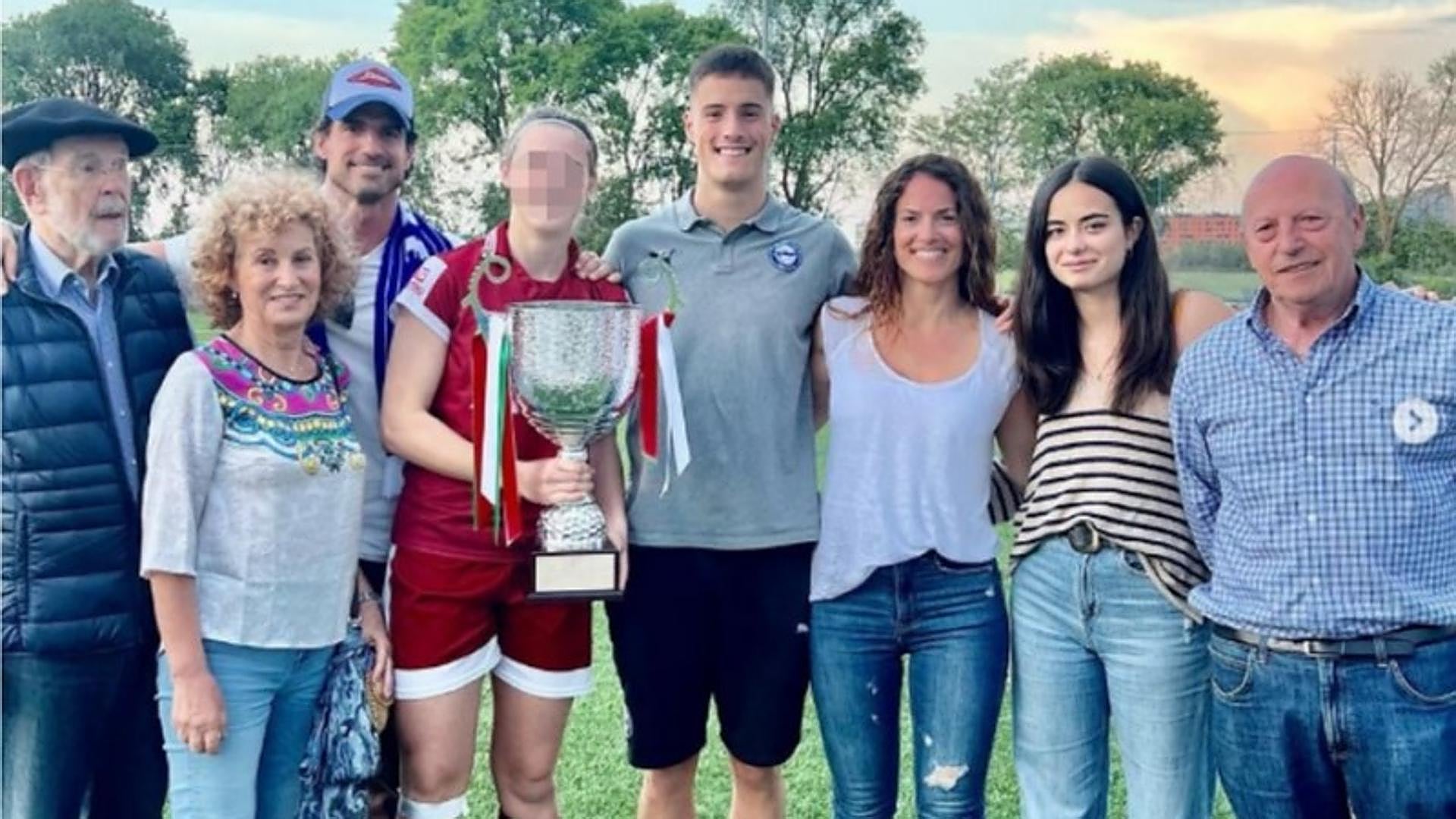 Un emocionado Aitor Ocio celebra el éxito de su 'vikinga' con el ...