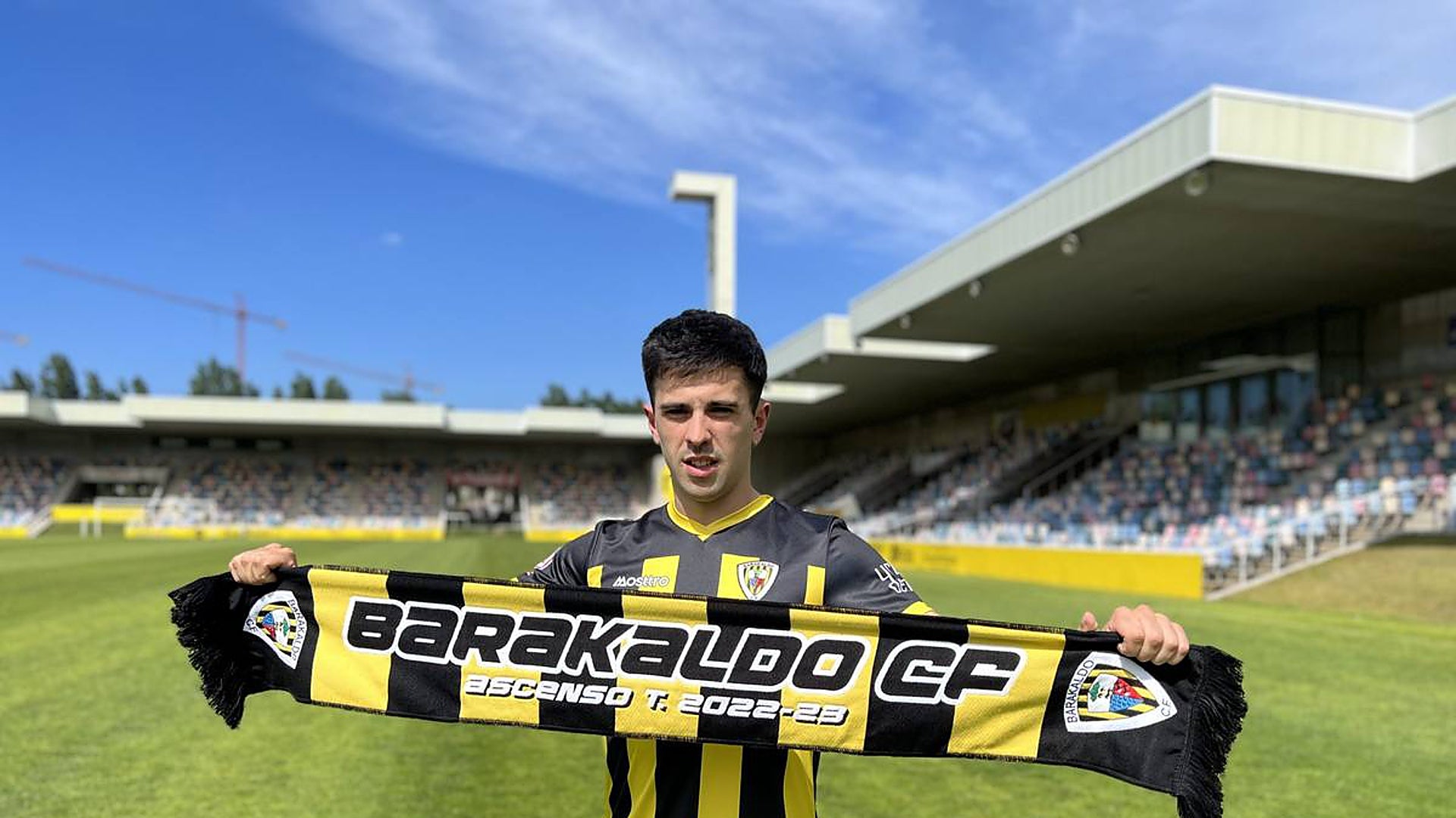 El Barakaldo seguirá contando con la magia de Urki Txoperena | El Correo