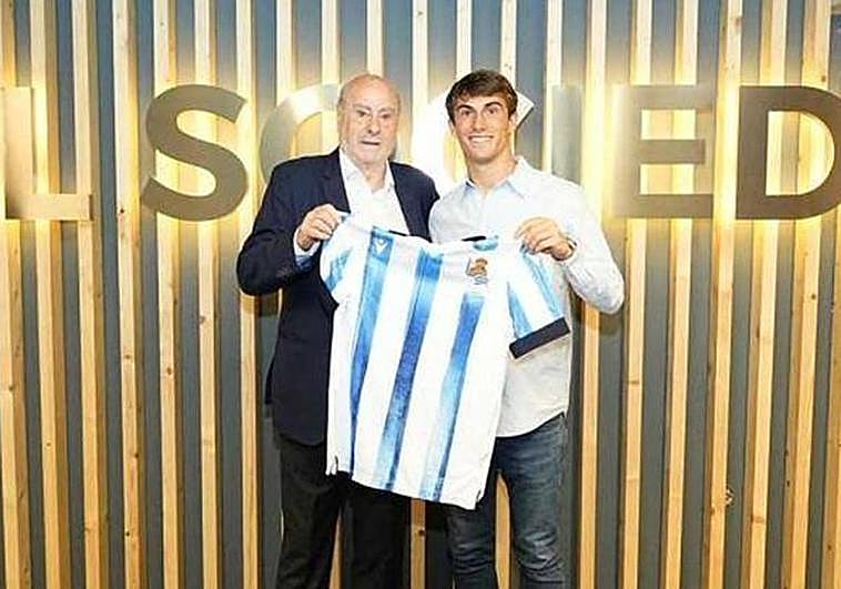 Mikel Goti hará la pretemporada con el primer equipo de la Real ...