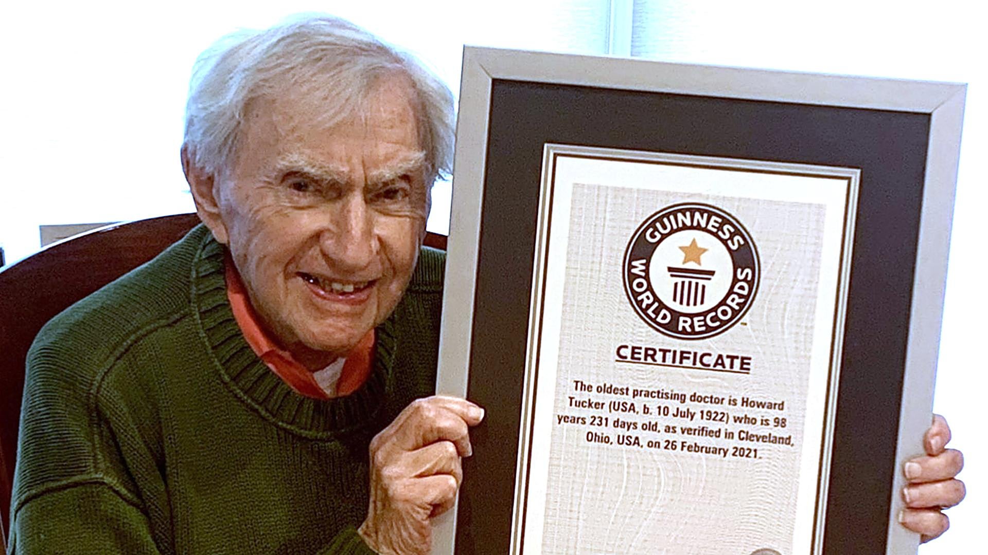 El secreto del médico más longevo del mundo para vivir más de 100 años ...