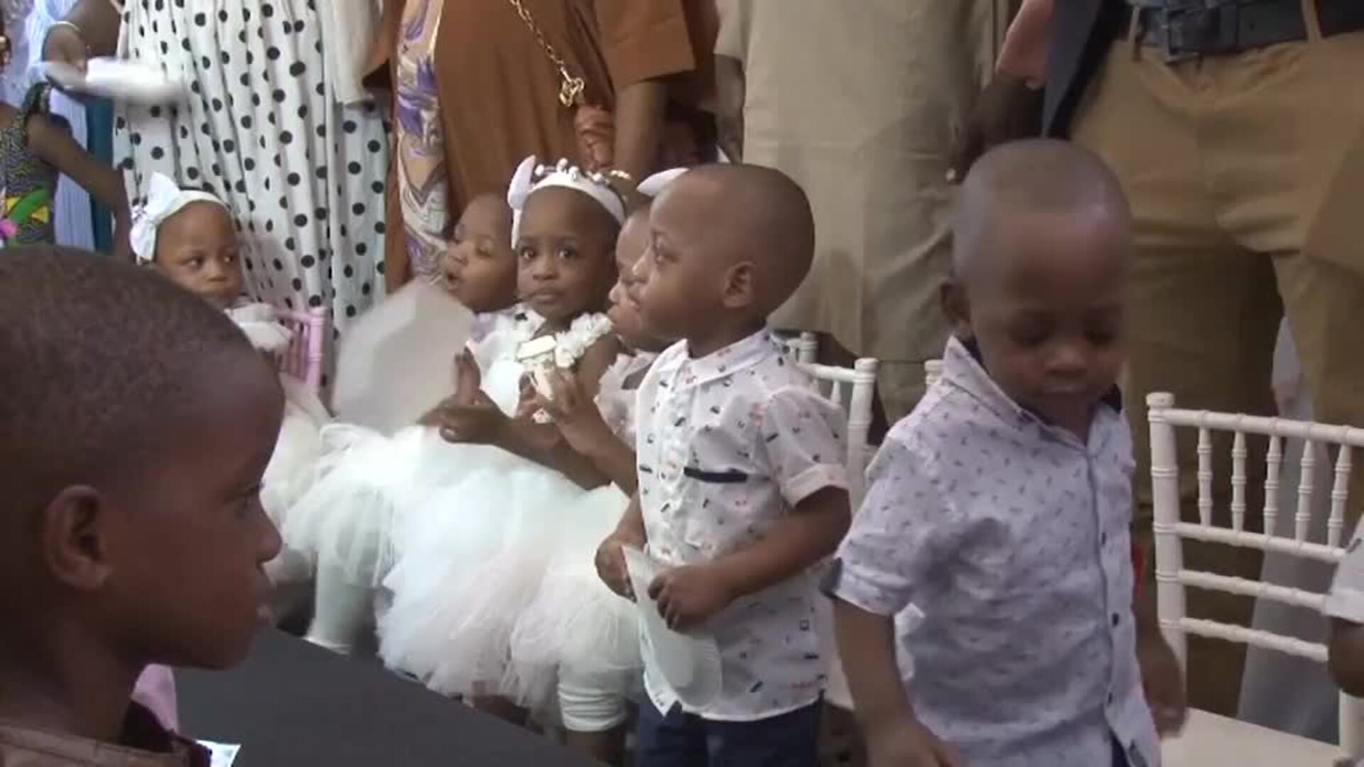 Los nonillizos de Mali celebran su segundo cumpleaños | El Correo