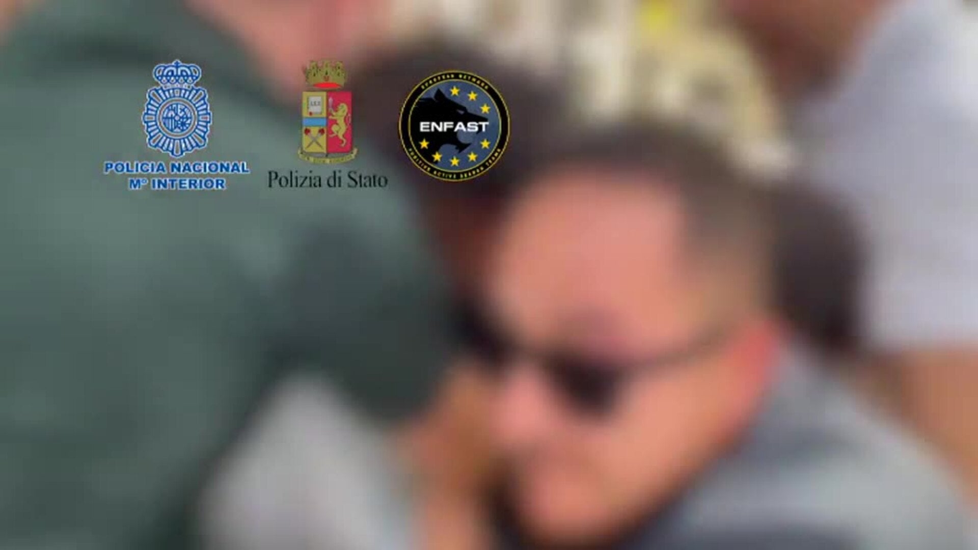 Espectacular detención de un peligroso fugitivo italiano en el centro ... Espectacular detención de un peligroso fugitivo italiano en el centro ...