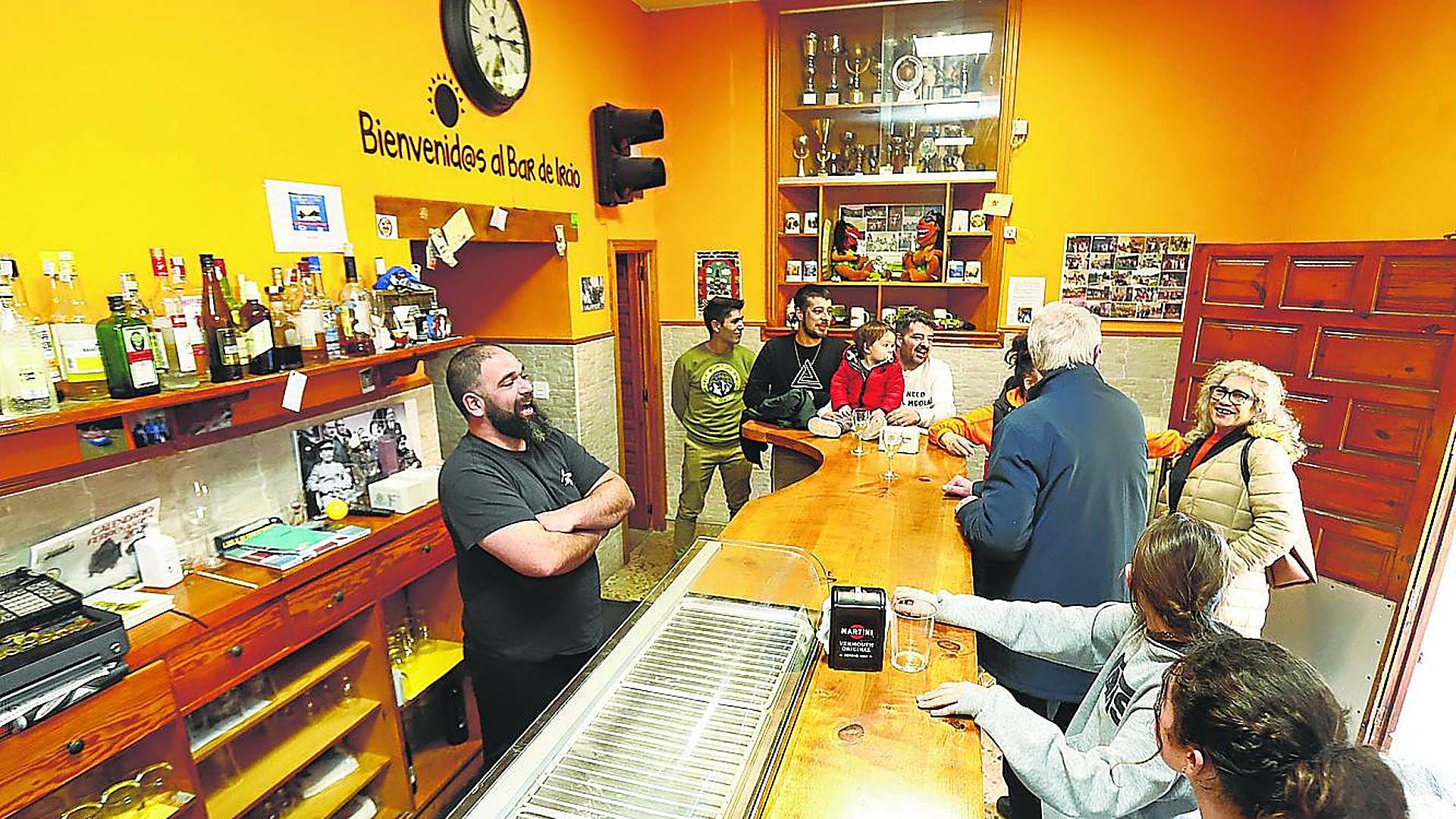 Bares que dan mucha vida al pueblo | El Correo
