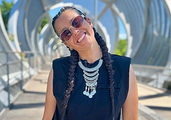 Quién es Isabel Aaiún, la autora de 'Potra salvaje': canción del verano ...
