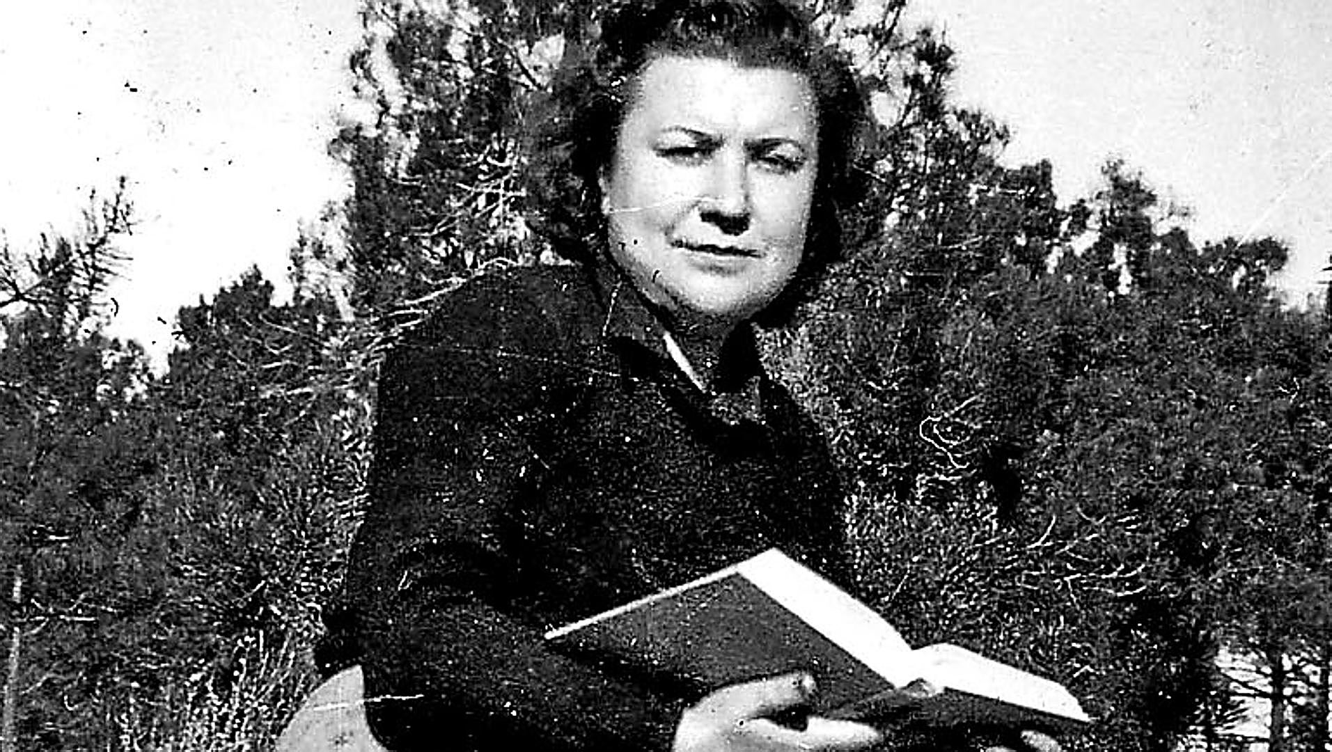 Josefina Romo o el canto desarraigado de María Sola | El Correo