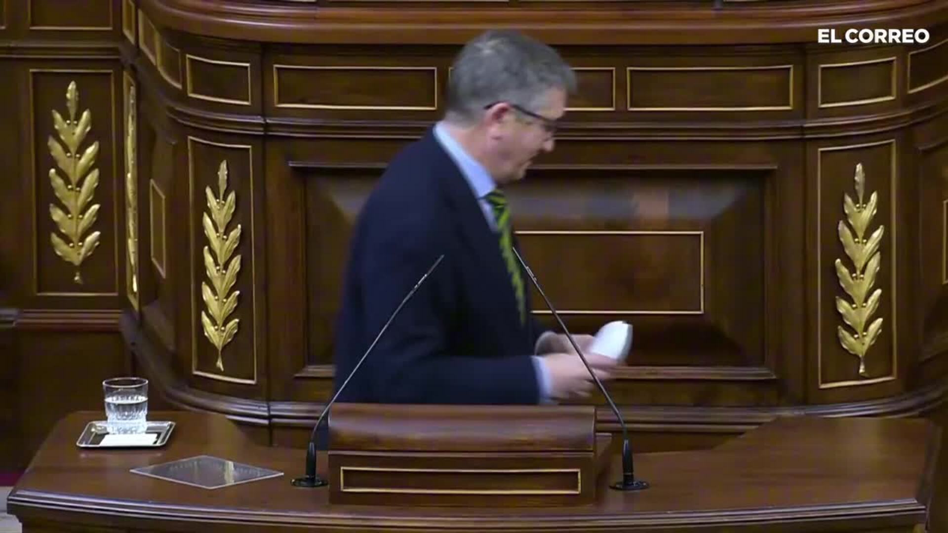 Patxi López dedica unas palabras a Aitor Esteban en su último día en el ...