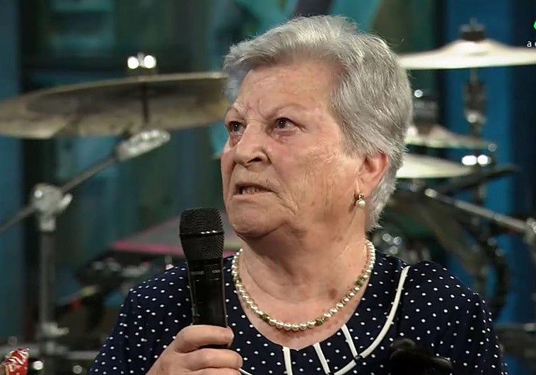 La reprimenda de una señora de 85 años a Broncano: «Tu pregunta del ...