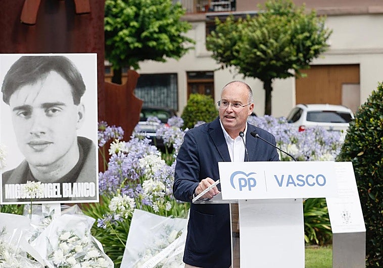 Tellado vincula al PNV con la 'trama Cerdán' durante el homenaje en ...