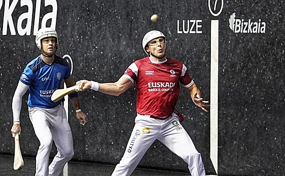 Euskadi, a semifinales en pala corta | El Correo