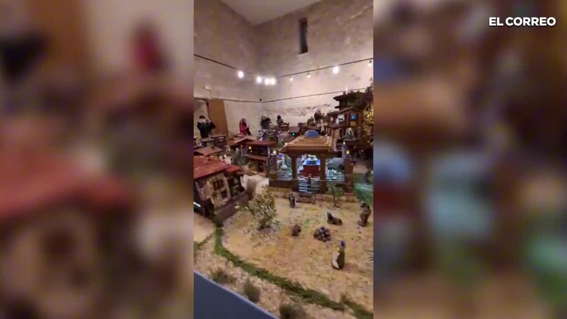 El belén gigante de Medina de Pomar con más de cien casas hechas a mano ...