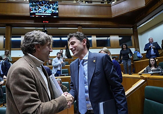 PNV y PSE hacen valer su mayoría para aprobar el Presupuesto de 2026 ...