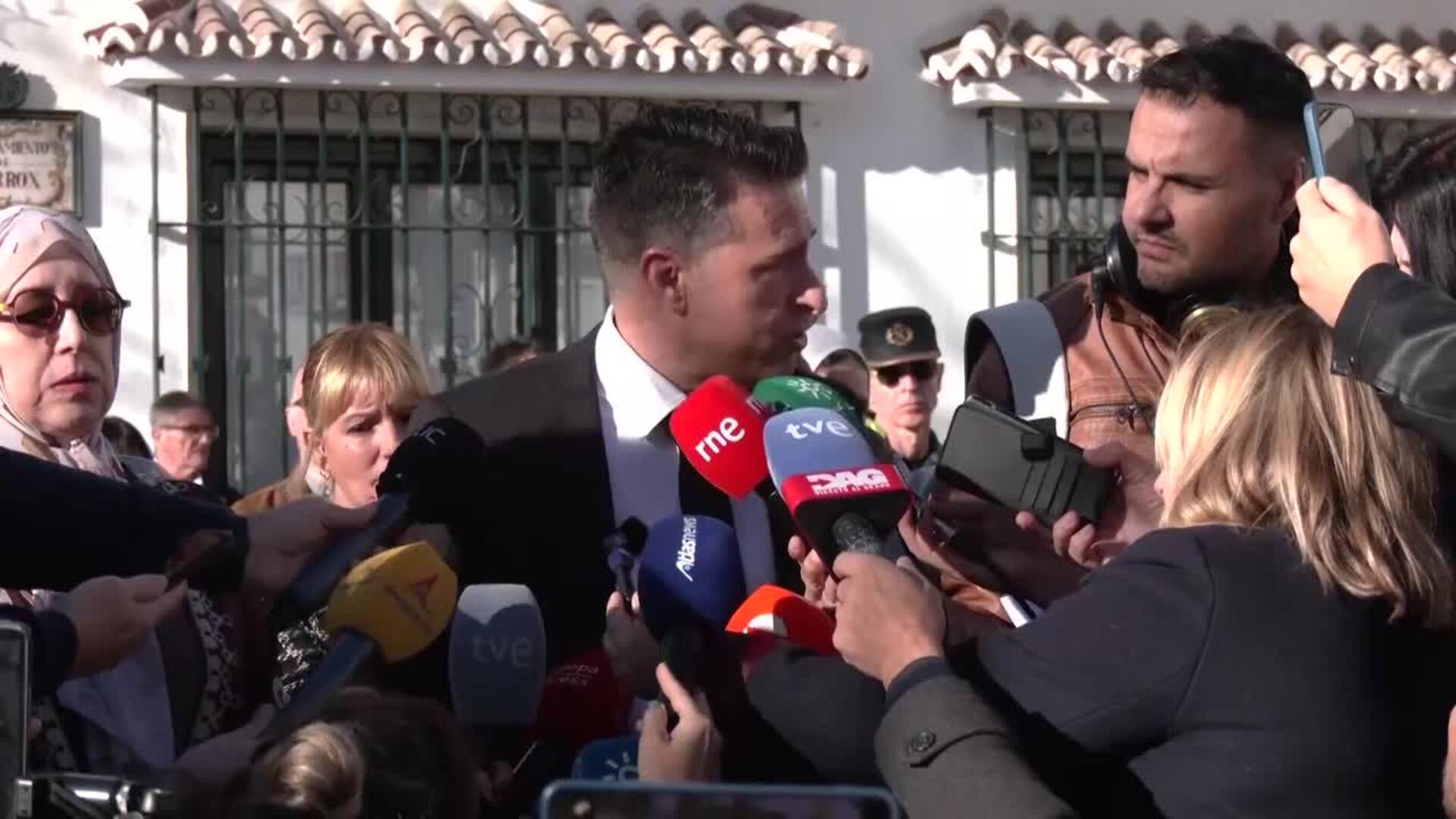 Conmoción y minuto de silencio en Torrox tras trágica muerte de una ...