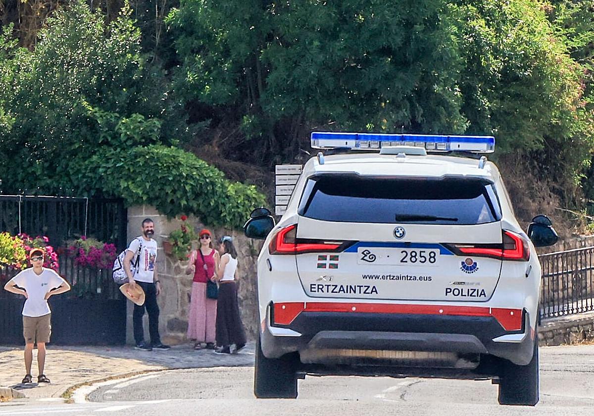 En Coronación: Un ertzaina fuera de servicio atrapa en Vitoria a una ...