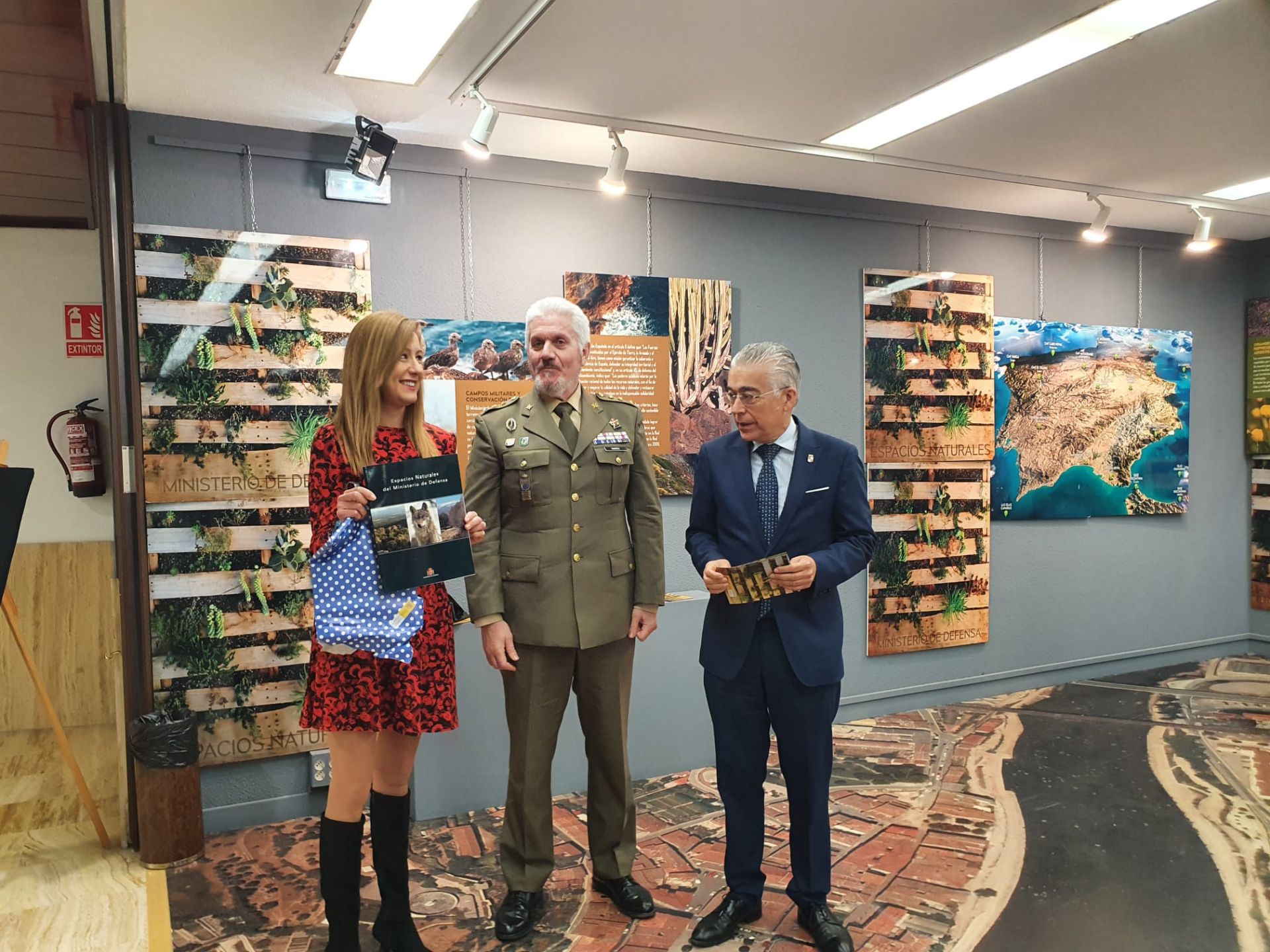 El Ministerio de Defensa enseña en Miranda sus espacios naturales | El ...