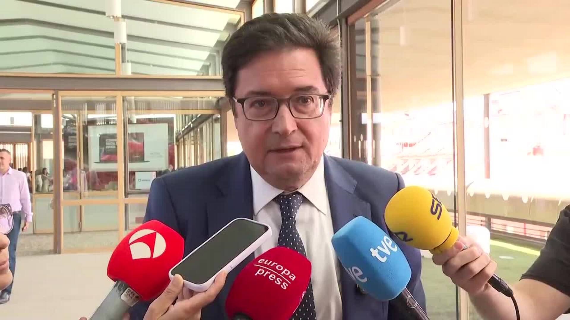 Óscar López pide "colaboración con la justicia", pero "no cree en las ...