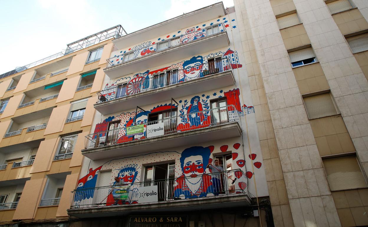 El Barrio del Oeste de Salamanca continúa 'tatuando' con arte sus ...