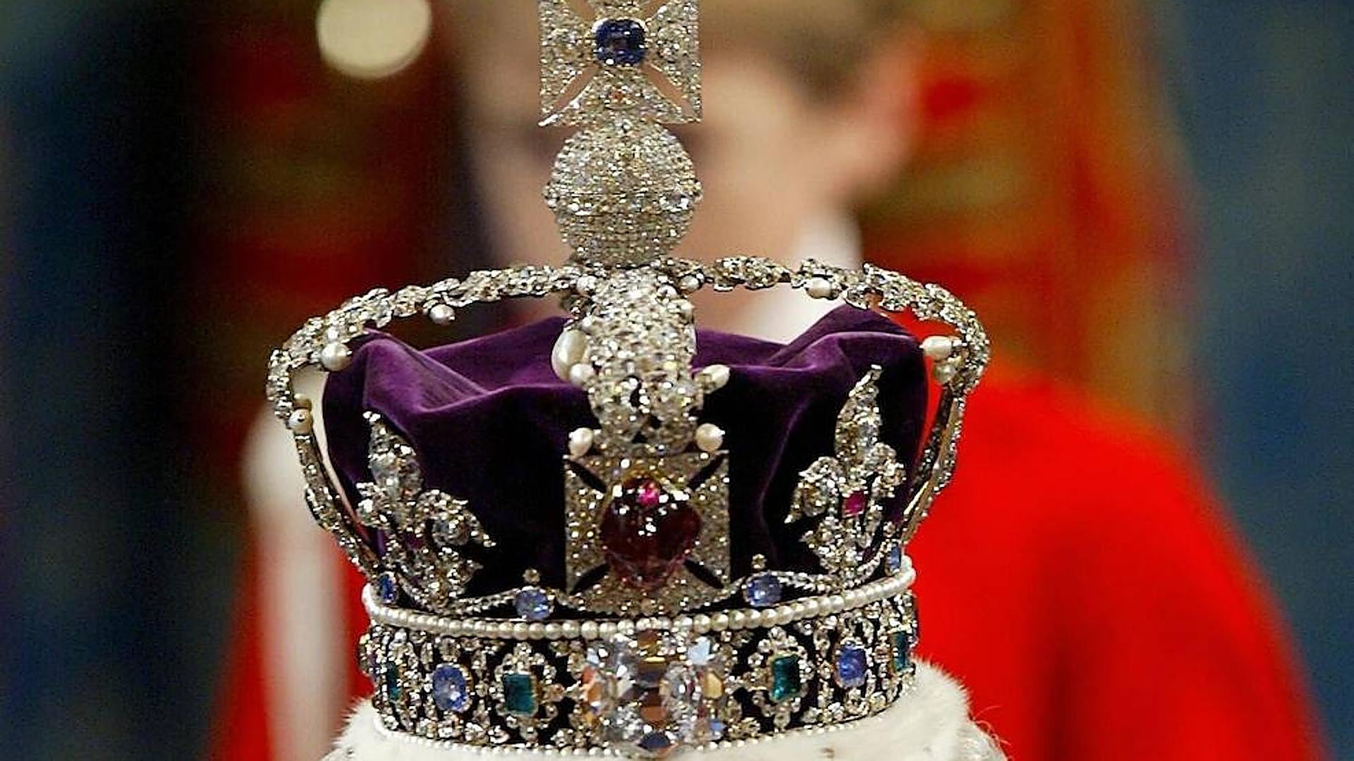 Coronación de Carlos III: el falso rubí de un rey de Castilla que ...