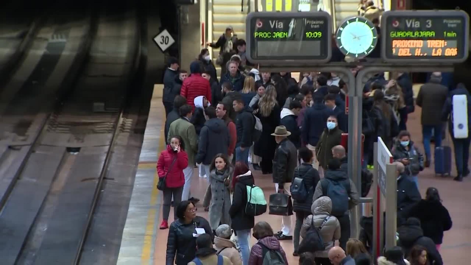 Nueva jornada de incidencias y retrasos en el Cercanías de Madrid | El Norte de Castilla