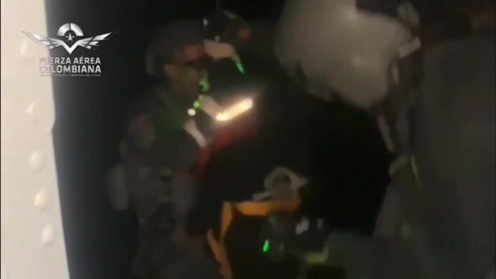 Hallan con vida a los niños desaparecidos hace más de un mes en la selva de Colombia | El Norte ...