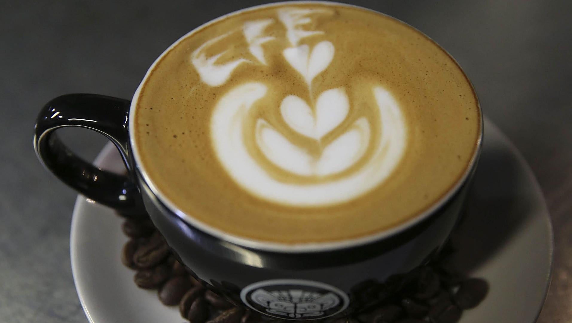 Qué es y cómo se prepara un café 'flat white' | El Norte de Castilla