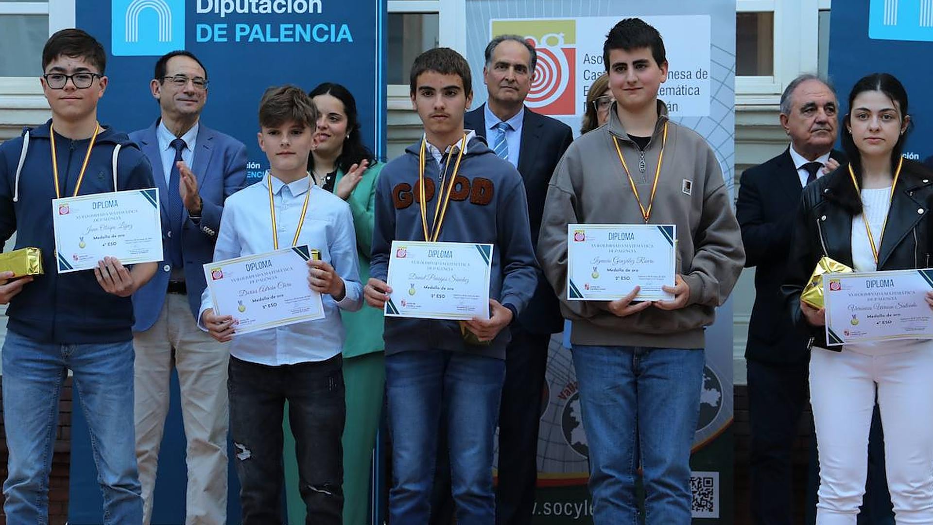 Los ganadores de la XVII Olimpiada Matemática de Palencia reciben sus ...