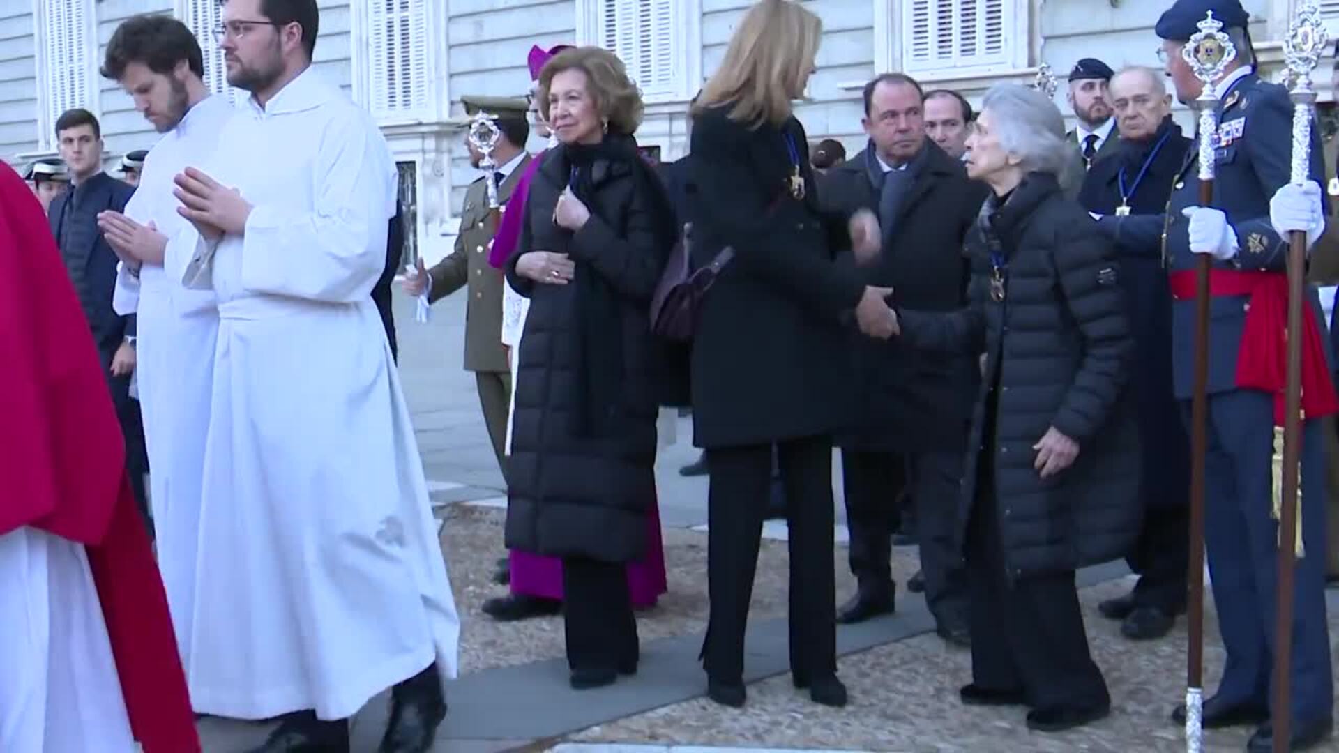 La Reina Sofía recibe el alta hospitalaria tras su ingreso por una infección de orina | El Norte ...