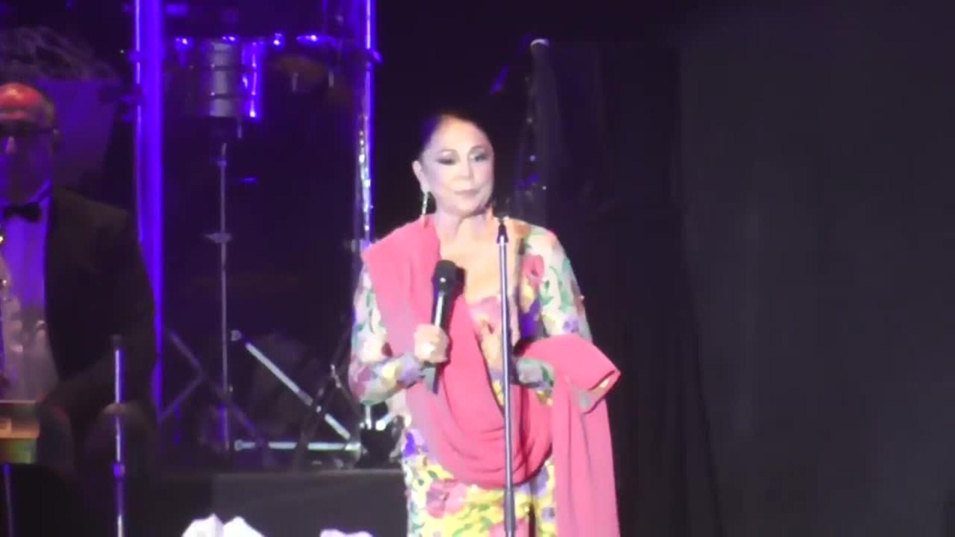 Celeste, del 'núcleo duro' de Isabel Pantoja, se pronuncia sobre su ...