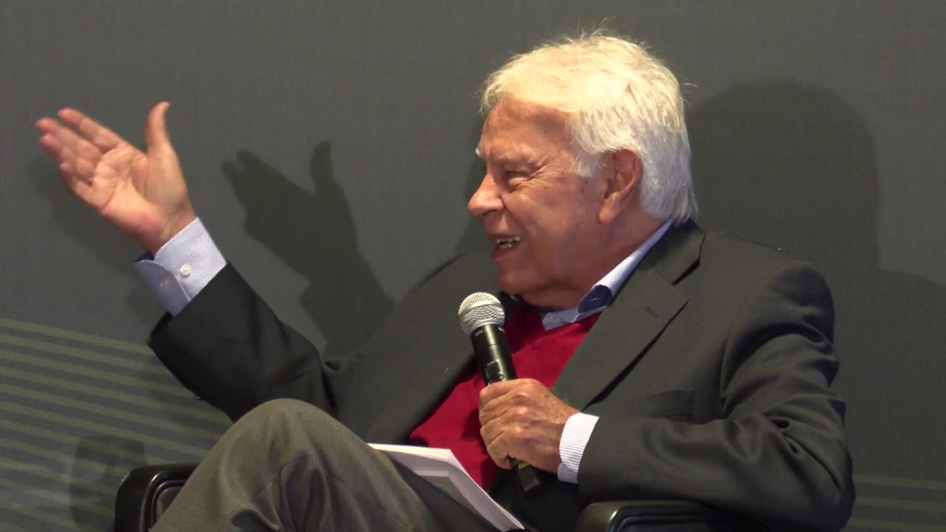 Felipe González: "Yo no habría dicho que me pidan lo que necesiten ...