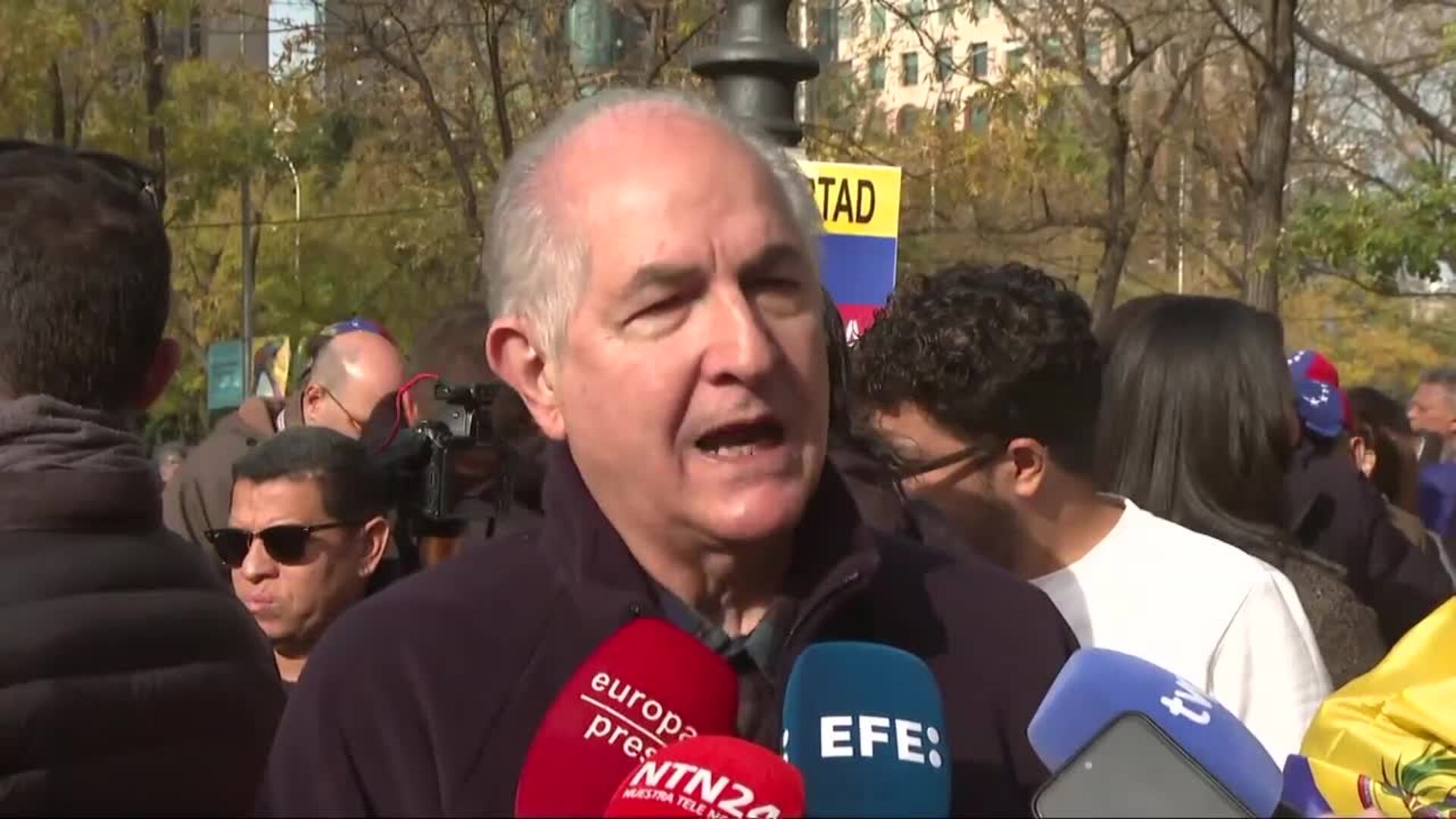 Una manifestación en Madrid pide la detención y la salida de Nicolás ...