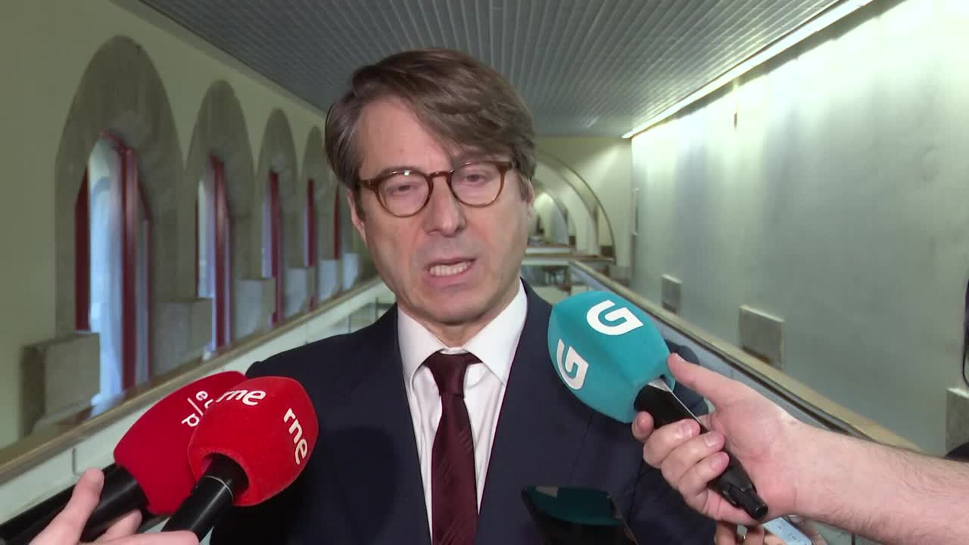 Facenda remite una carta a la ministra para que aborde la revisión de financiación autonómica ...