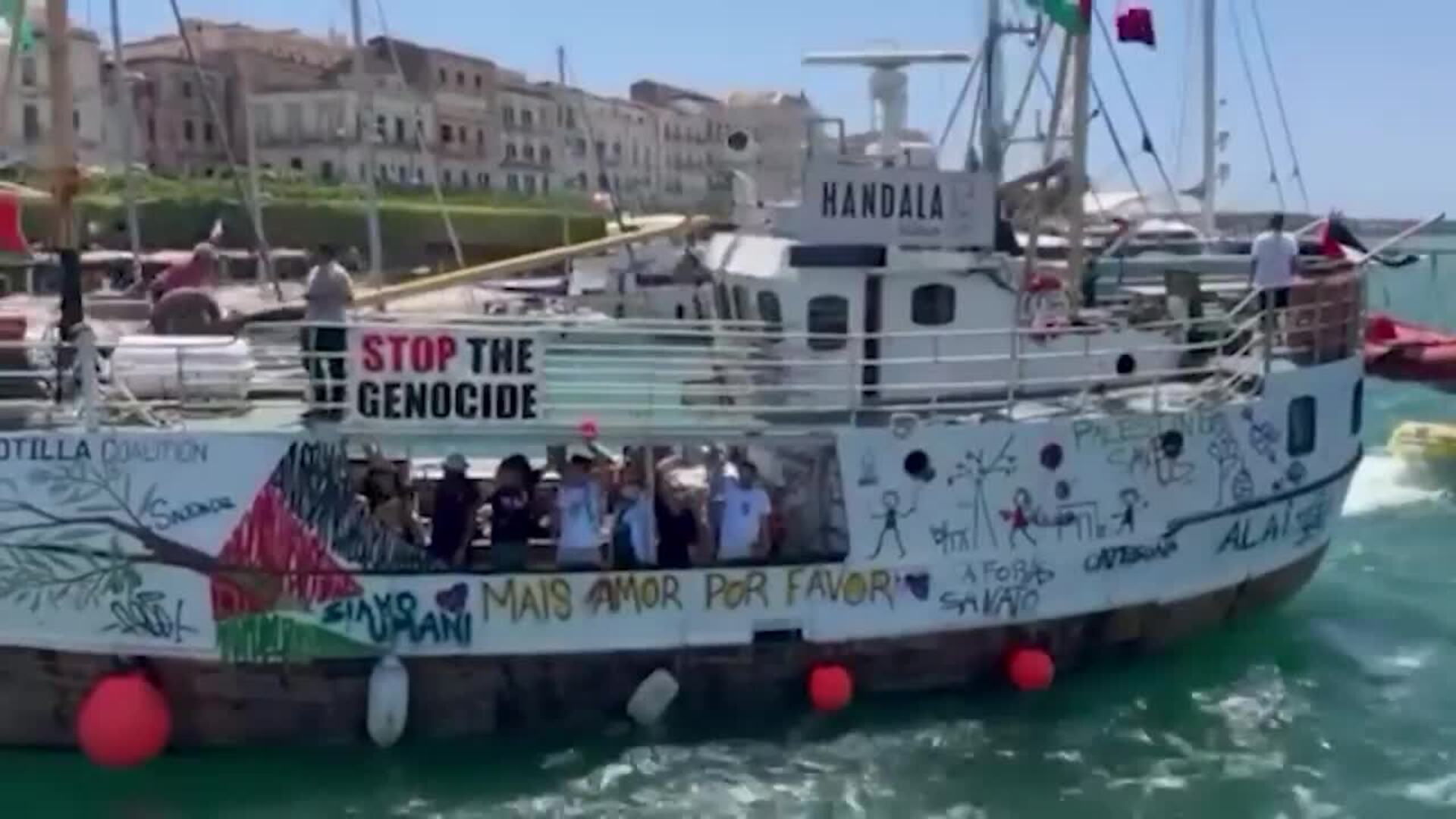 El barco 'Handala' de la Coalición de la Flotilla de la Libertad zarpa con destino a Gaza | El ...