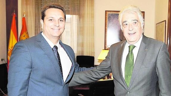 Castejón promete mejoras y convertir la prisión en un «centro de ...