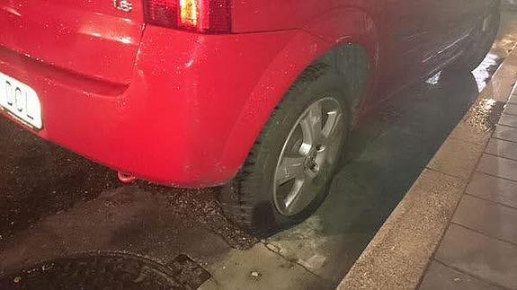 Tres detenidos por pinchar las ruedas de varios vehículos y romper ...