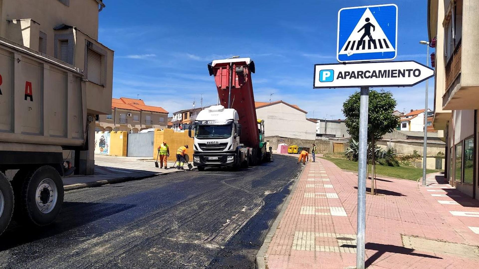 Las obras de rehabilitación del firme de la carretera Jaraíz-Collado marchan a buen ritmo | Hoy.es