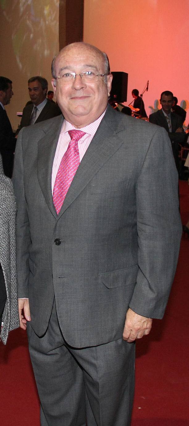 Fotos: La vida del empresario y ganadero José Luis Iniesta, en imágenes ...